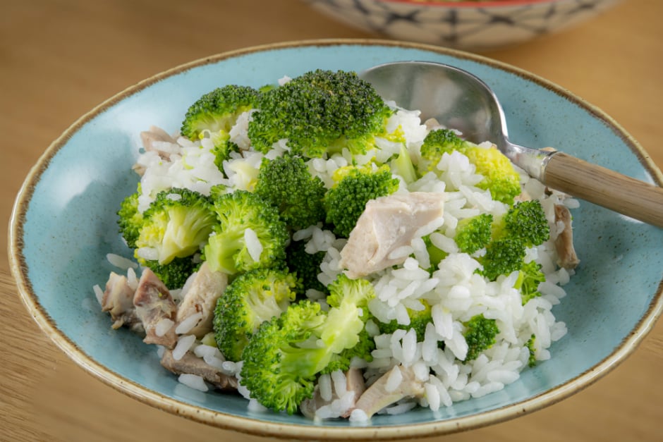 Haşlanmış Tavuk Yemekleri: Haşlanmış Tavukla Yapılan 10 Tarif ...